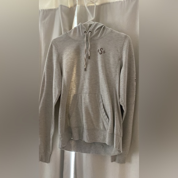 Shyanne | Tops | Shyanne Hoodie | Poshmark